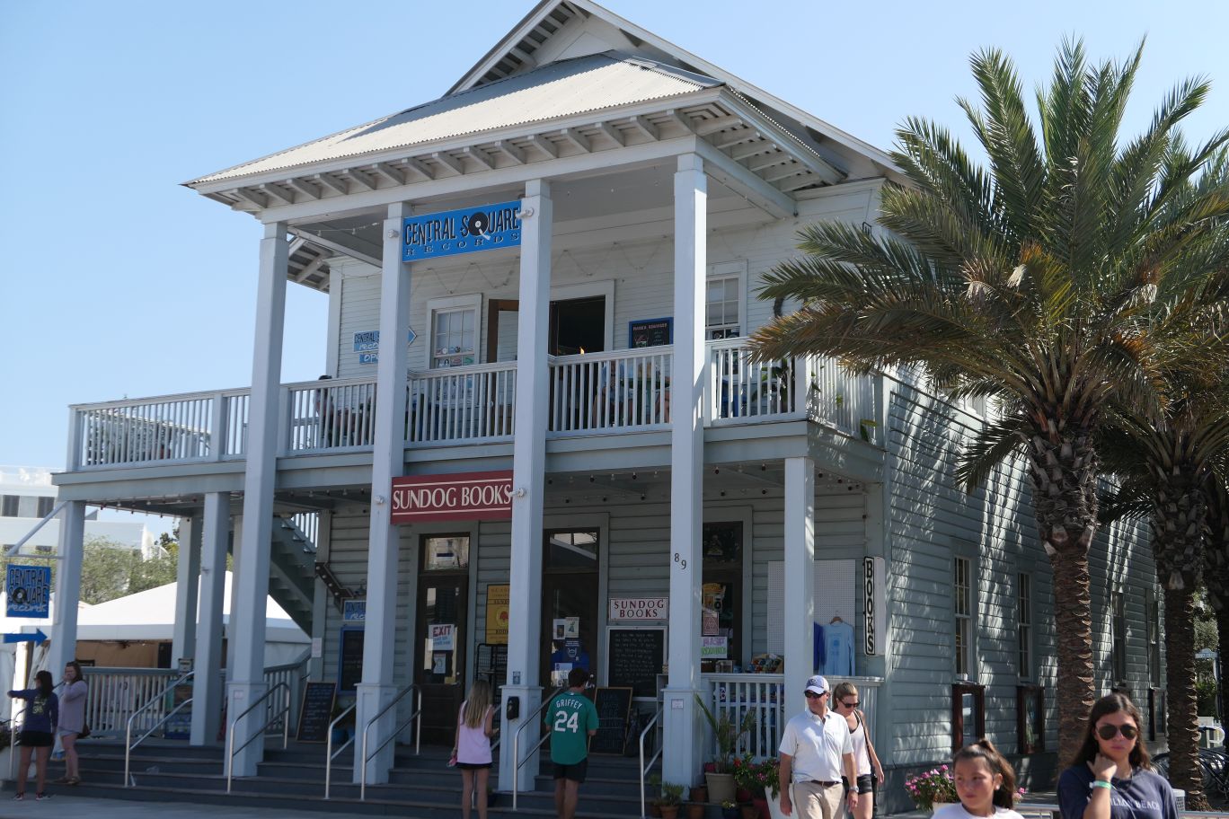Looking for Records – Central Square Records – Seaside FL | Music City Mike